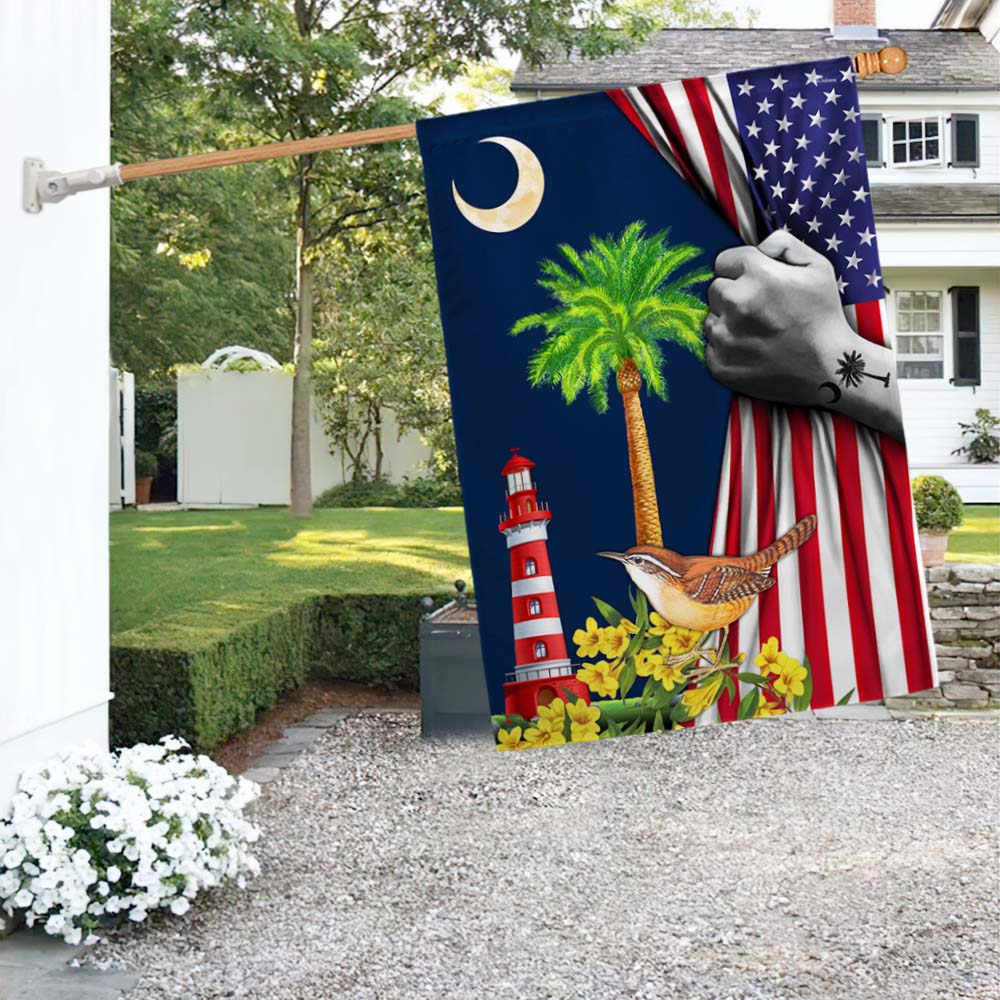 South Carolina American Flag Palmetto Tree and Moon. Carolina Wren Bir ...