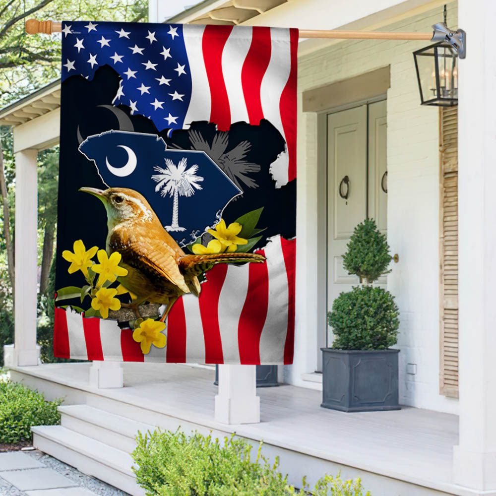 Yellow Jessamine Flower and Carolina Wren Bird, South Carolina Flag TP ...